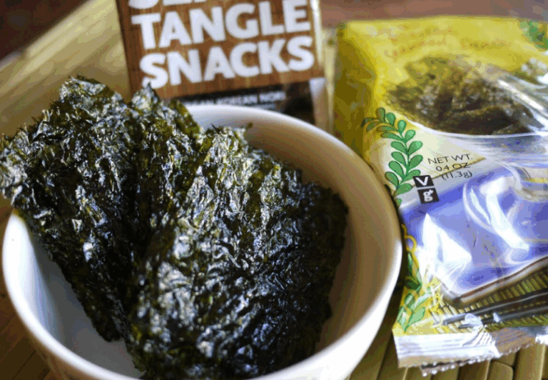 15 Best Asian Snacks You Should Try At least Once